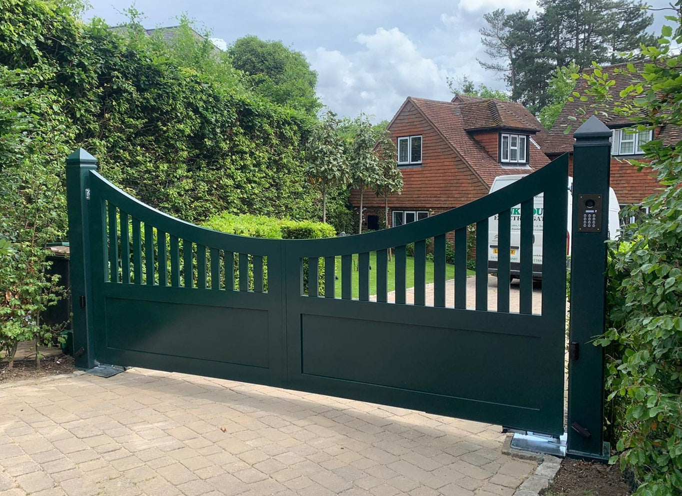 Roger Technology Gate Automation | RT Gate Automation UK